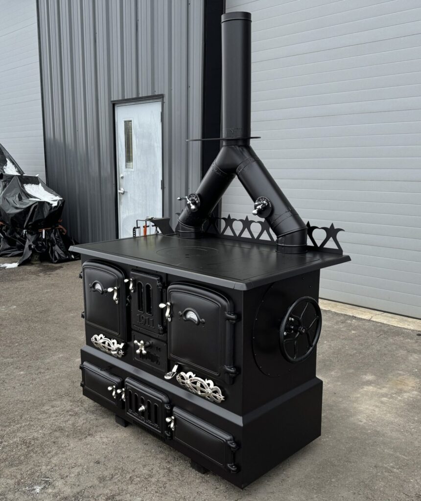 Roddie #14 Pipe Shelf - Roddie Smokers